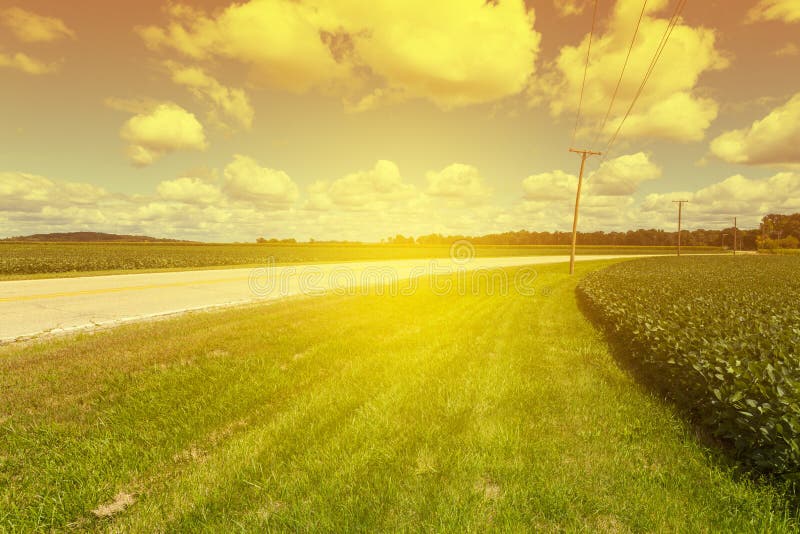 American Country Road Side View Stock Photo - Image of hill, asphalt ...