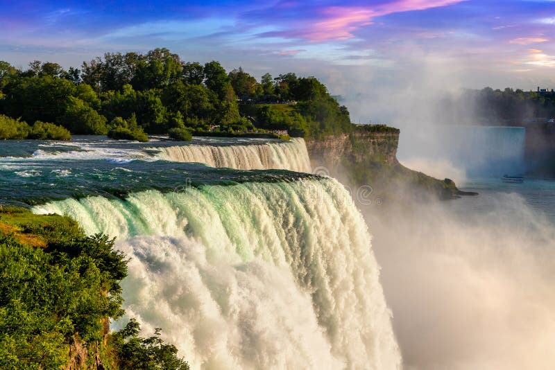American Falls at Niagara Falls Stock Photo - Image of mist, scenic ...