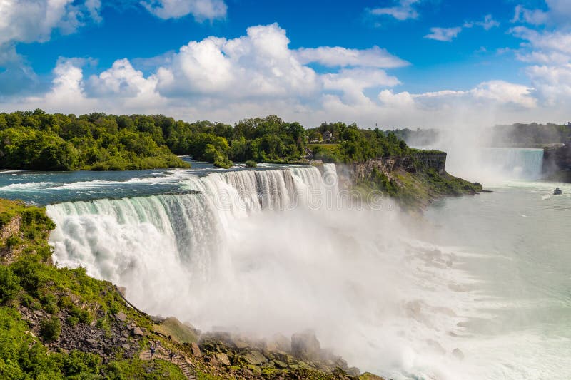 American Falls at Niagara Falls Stock Image - Image of flow, spring ...