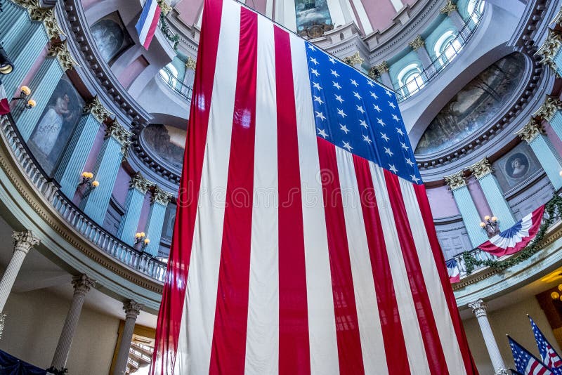 American Flags at the Old Courthouse in Downtown St. Louis Stock Image ...