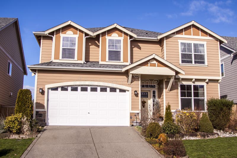 American style house stock image. Image of entry, front - 29568595