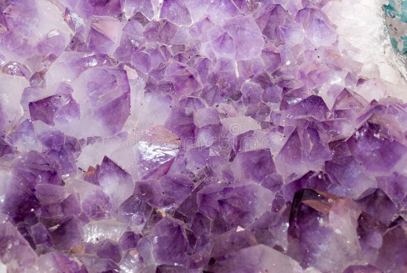 Amethyst Kristalle stockbild. Bild von schwarzes, geologisch - 11746069