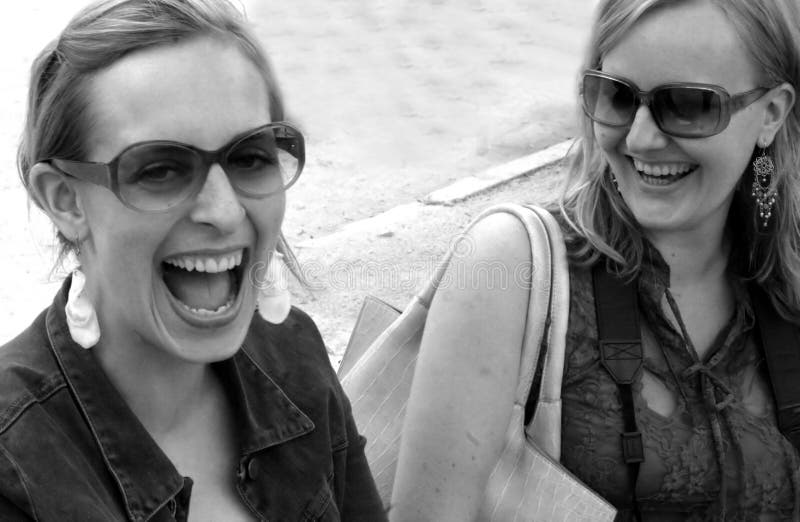 Amici insieme fotografia stock. Immagine di lifestyle - 1001072