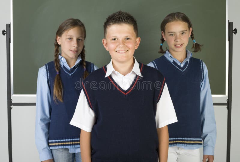 Amigos da escola imagem de stock. Imagem de classroom - 2947719