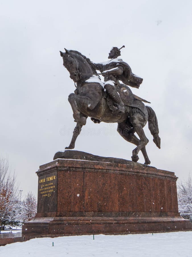 Amir Temur Square, Tashkent Stock Image - Image of asian, memorial ...