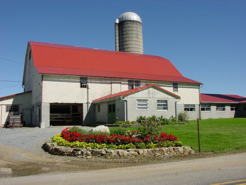 Barn and silo stock photo. Image of weeds, rust, dairy - 15750216