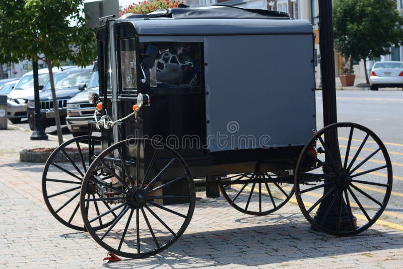 Amish Cart stock photo. Image of ride, horse, lights - 56544786