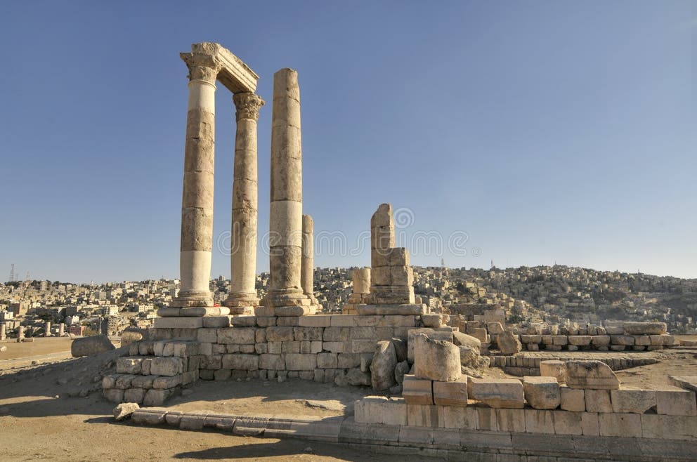 Amman Hercules Temple in Jordan Stock Photo - Image of amman, building ...