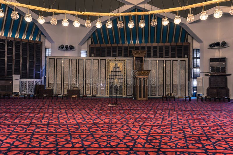 Amman - September 30, 2018: Inside the Prayer Hall of the Mosque of ...
