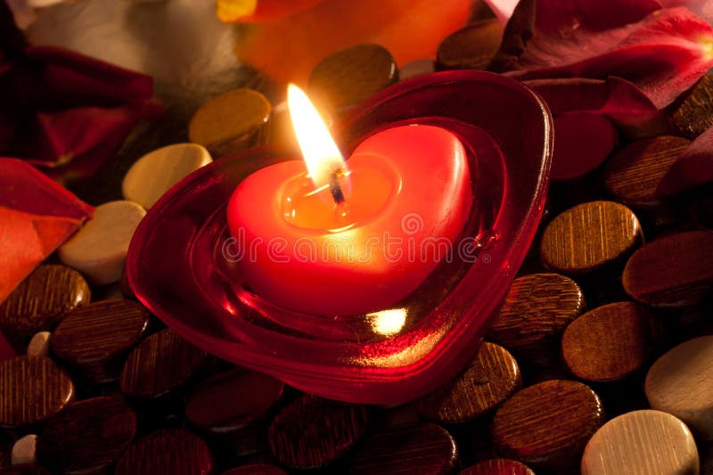 Amor ardiente foto de archivo. Imagen de resplandeciente - 23651788