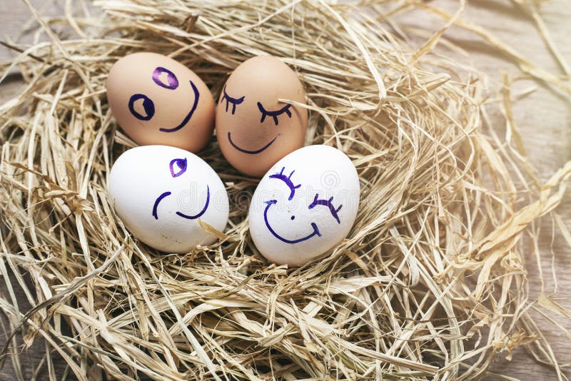 El amor de huevos imagen de archivo. Imagen de planta - 45900833