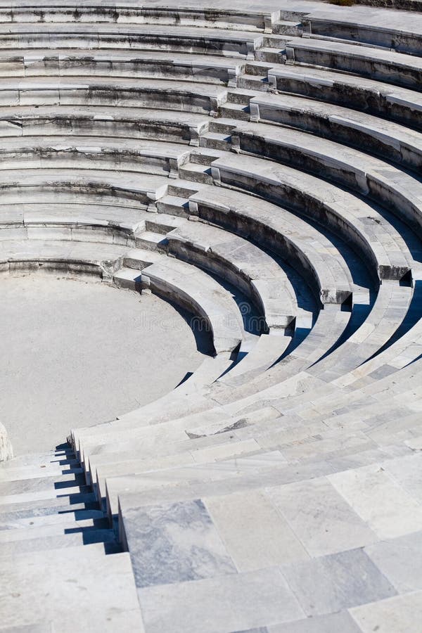 Amphitheatre stock image. Image of architectural, lines - 21738591