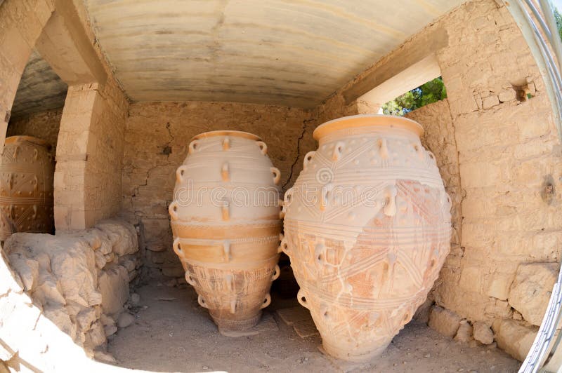 Giant Amphoras and Pottery for Food and Wine from 3500 Years Ago at the ...