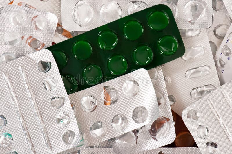 Ampoules Des Tablettes Et Des Capsules Photo stock - Image du fond ...