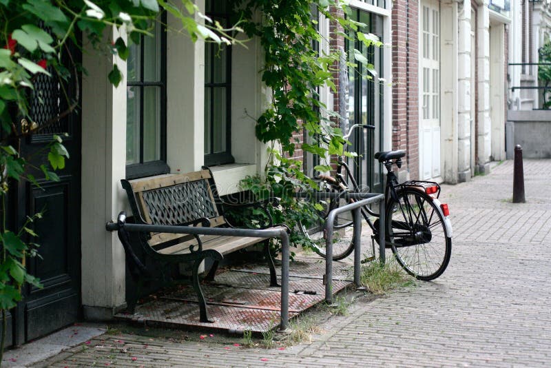 Amsterdam bench stock photo. Image of amsterdam, empty - 2640154