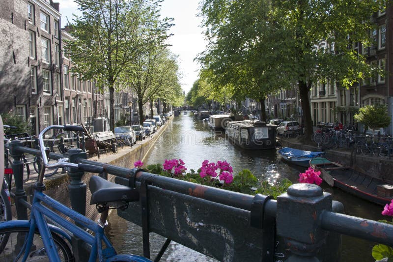 Amsterdam canal editorial photography. Image of beautiful - 37874952