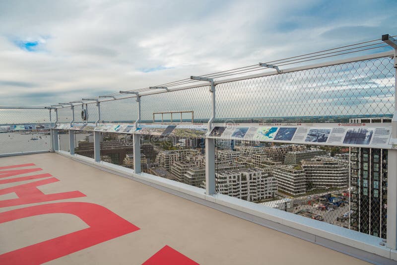 Amsterdam, Holland - September 26th 2023: Panoramic View from an a Dam ...