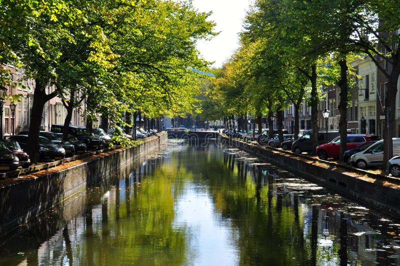 Amsterdam Kanal Redaktionell Foto Bild Av Kanaler Lopp 129515280