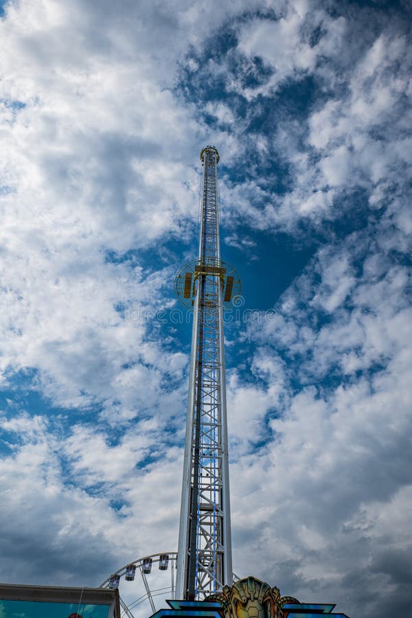Amusement Park Drop Tower. Low Angle, Sunny Summer Day, No People Stock ...