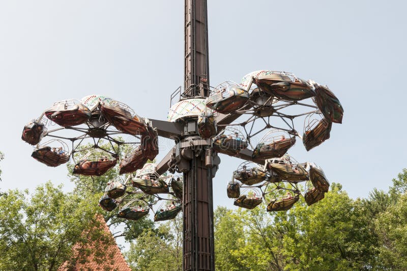 Amusement park ride stock photo. Image of helgidinson - 43076974