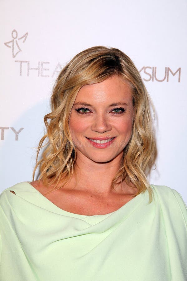 Amy Smart editorial image. Image of union, smart, heaven - 23084810