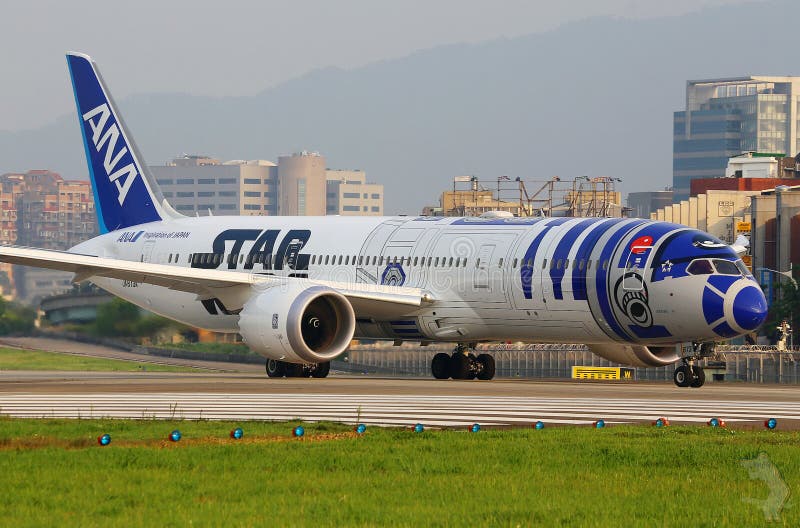 ANA Airliner Picture. Image: 84932186