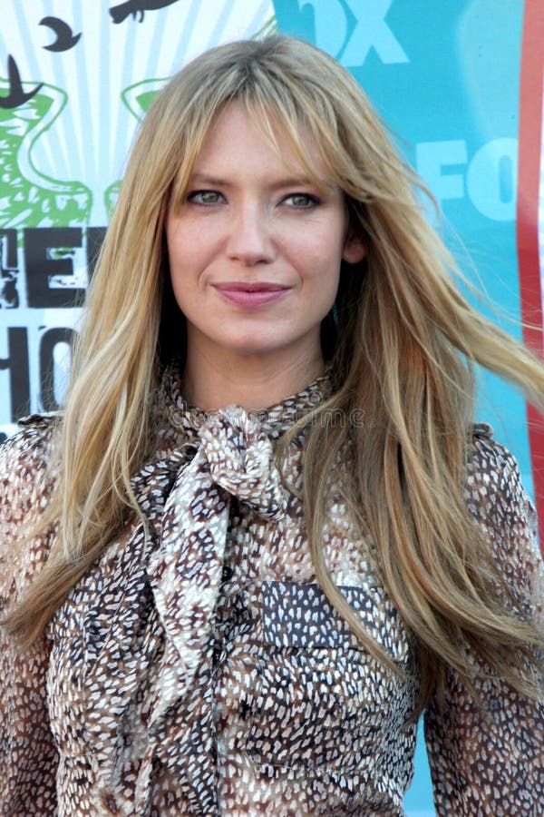 Ana Torv imagen de archivo editorial. Imagen de universal - 25925409