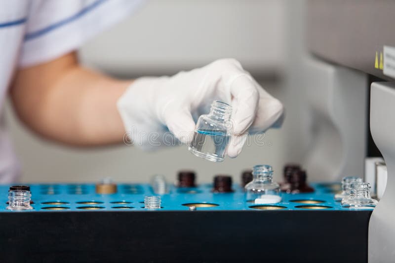 Analizador Coagulómetro Acl Elite Pro En El Laboratorio. Equipo Médico ...