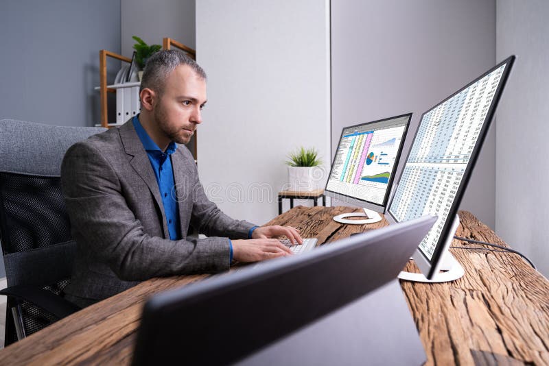 141 Desktop Computer Employee Dashboard Stock Photos - Free & Royalty ...