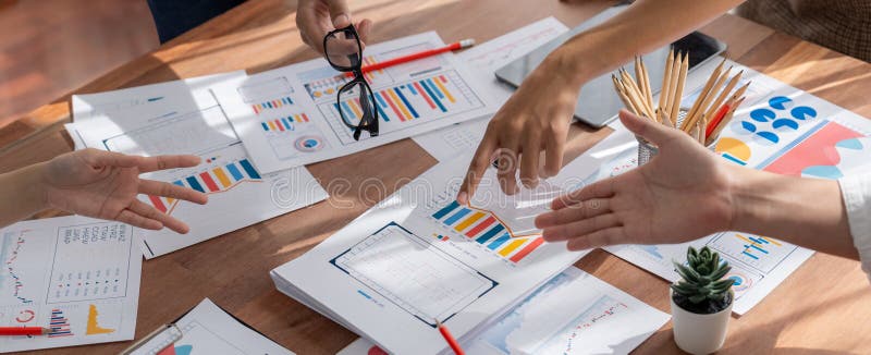 Analyst Team Utilizing BI Fintech To Analyze Financial Dashboard ... Analyst Team Utilizing BI Fintech To Analyze Financial Dashboard ...