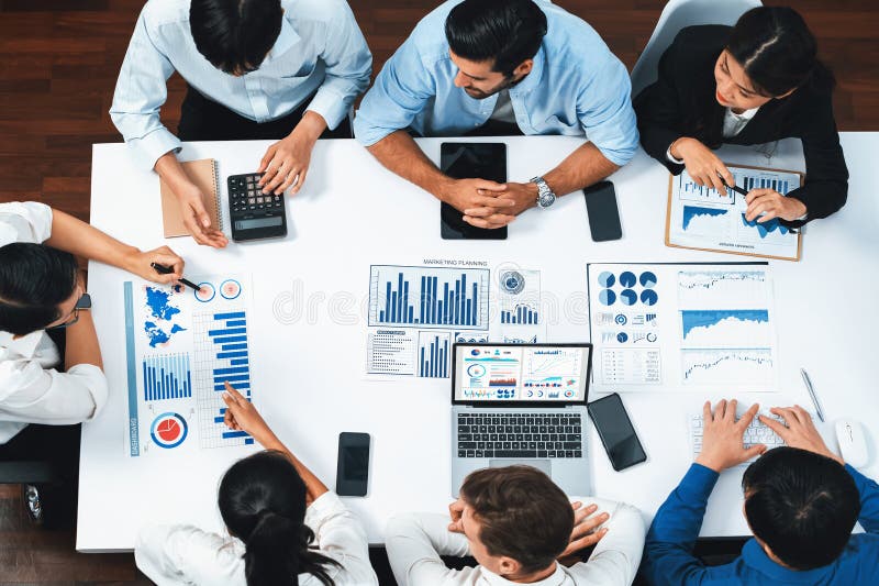 Analyst Team Utilizing BI Fintech To Analyze Financial Data at Table ...