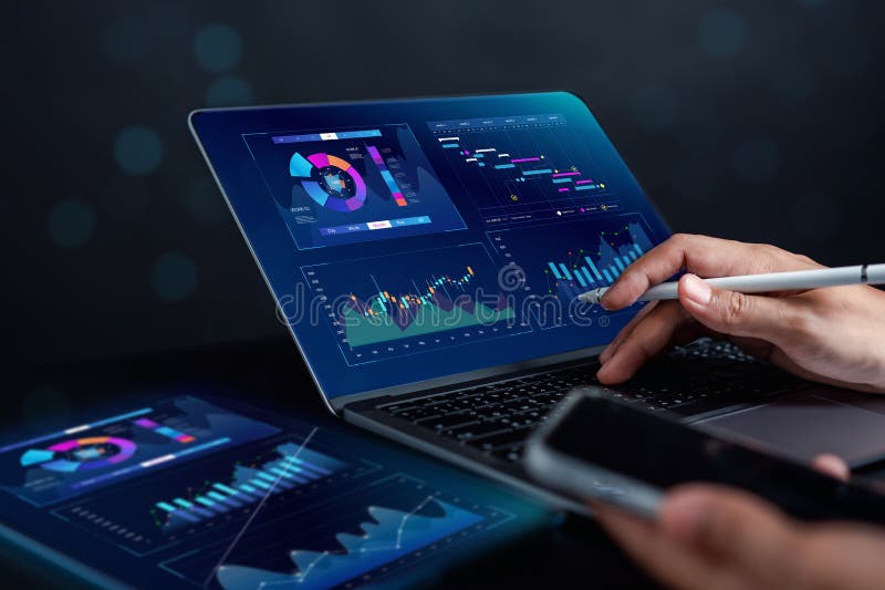 Analyst Working in Business Analytics and Data Management System To ...