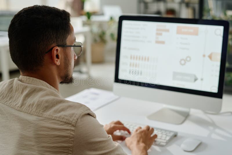 Analyzing Data on Computer Screen Stock Photo - Image of caucasian ...