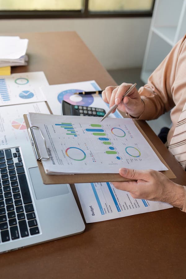 Business Analysis Report Corporate Office Data Visualization ...