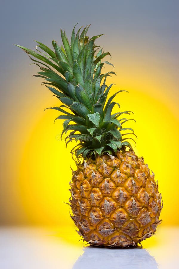 Couleur Jaune Mûre D'ananas Image stock - Image du parfumé, citron ...