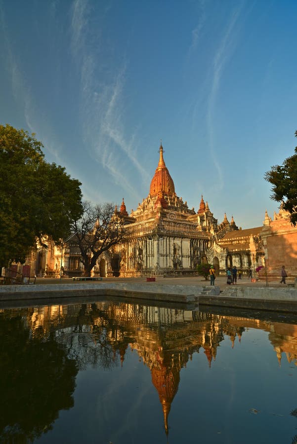 Ananda Phaya.Bagan editorial image. Image of drive, bronco - 30099295