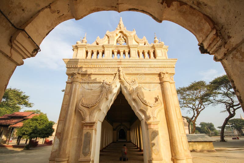 Ananda Temple, Bagan, Myanmar Stock Photo - Image of ancient, temple ...