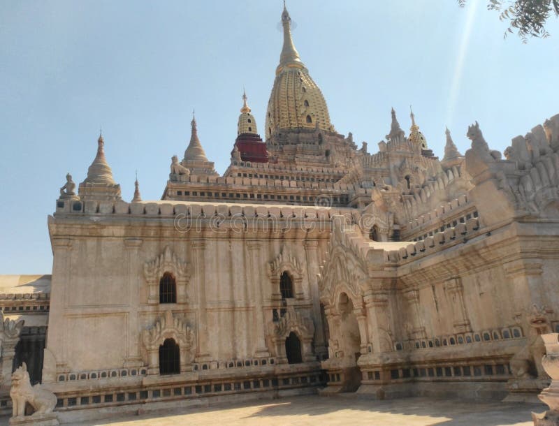 The Ananda Temple Located in Bagan, Myanma Stock Photo - Image of ...