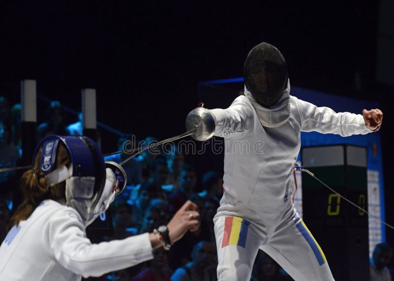 Anca Maroiu photo stock éditorial. Image of duel, combat - 54701068