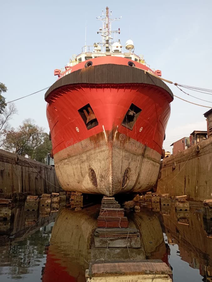Anchor Handling Tug Supply Vessel Stock Photo - Image of anchor, vessel ...