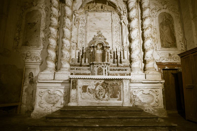 Ancient altar stock photo. Image of stone, heritage, sacrifice - 33945190