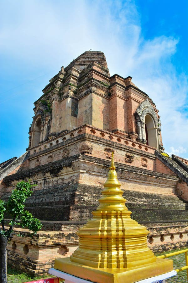 Ancient asia castle stock photo. Image of travel, building - 37190486