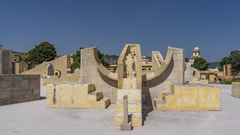 The Ancient Astronomical Instruments in the Observatory of Jantar ...