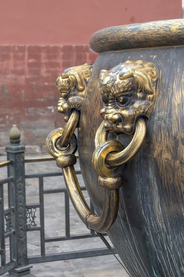 Ancient Bronze Lions As a Handle of Vat in Forbidden City Editorial ...