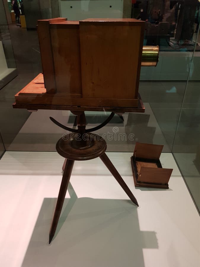 Ancient Camera Full Plate Exposure Editorial Photo - Image of exposure ...