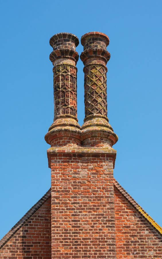 Ancient Chimney Stack on the Moot Hall in Aldeburgh, Suffolk. UK Stock ...