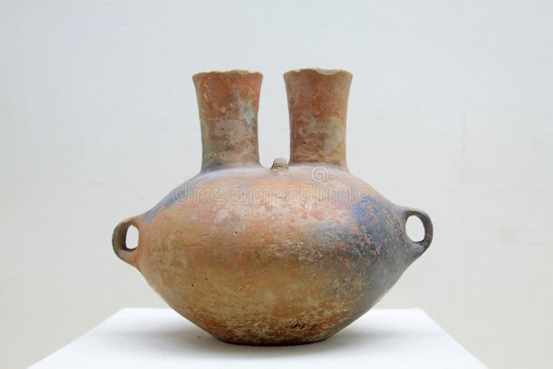 Ancient Chinese Pottery Ware Editorial Stock Photo - Image of cultural ...