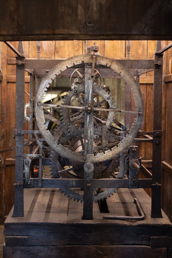 Ancient Circular Iron Mechanisms for the Movement of the Mechanical ...
