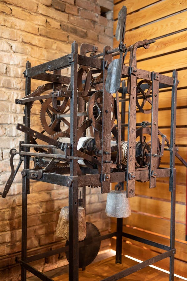 Ancient Circular Iron Mechanisms for the Movement of the Mechanical ...