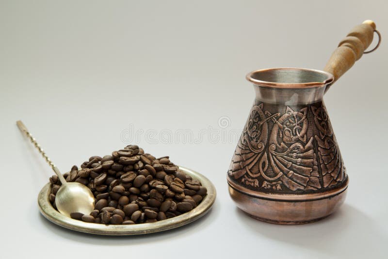 Ancient coffee maker stock image. Image of spoon, grain - 25773929